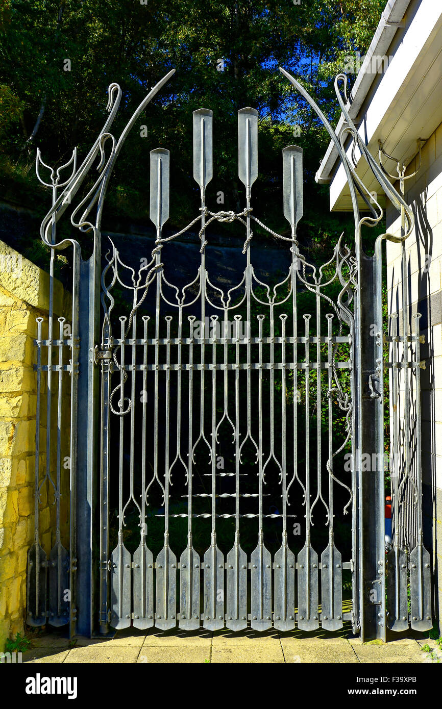 Oars, rowing, gate, silver, gray, marina, Sunderland, water, iron, iron ...
