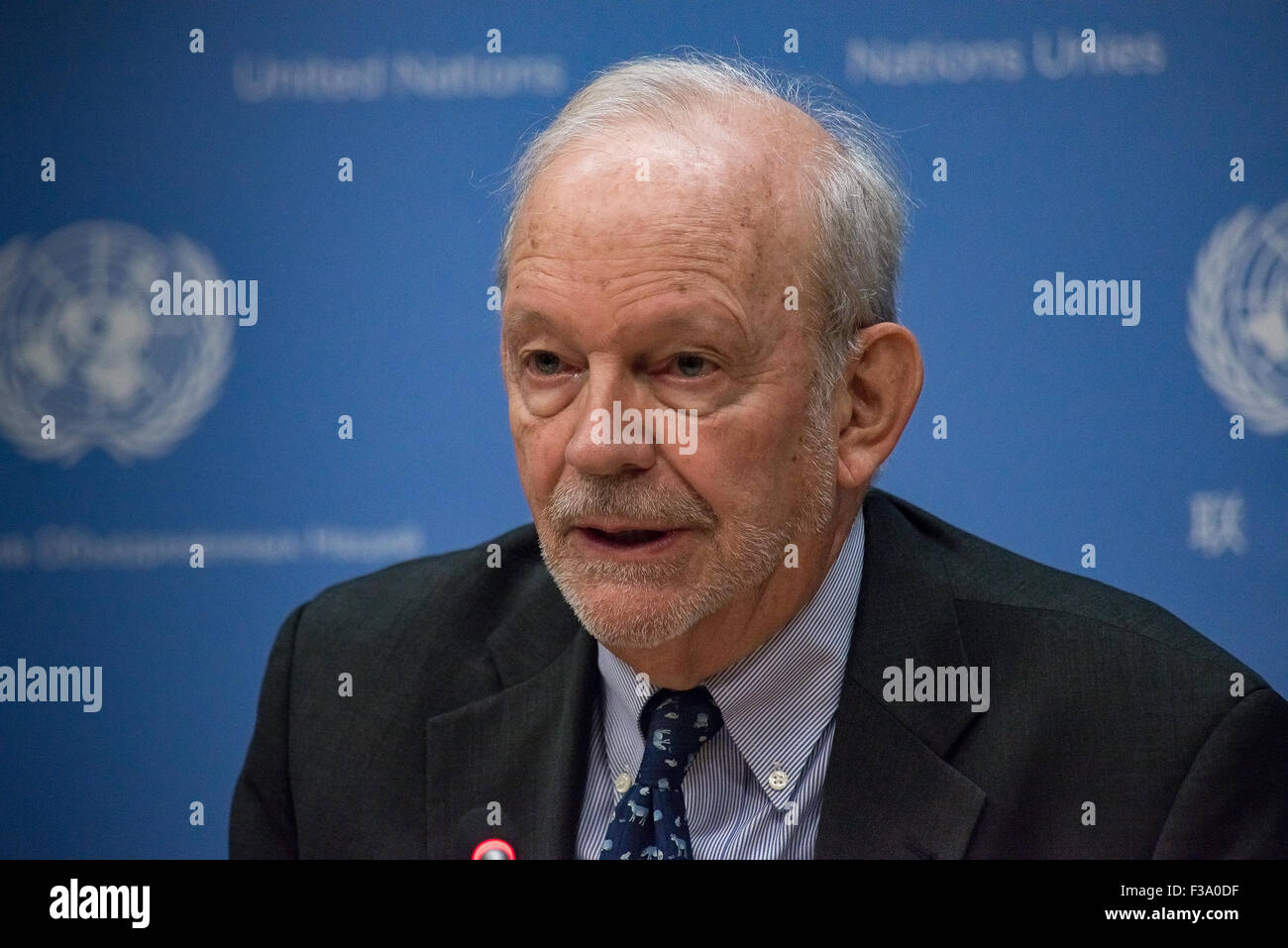 Anthony lake unicef hi-res stock photography and images - Alamy