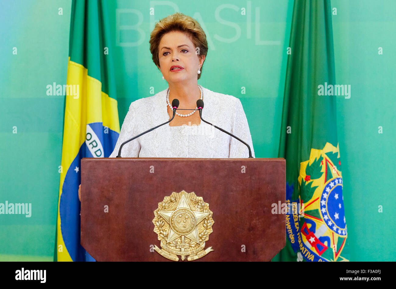 Reducing cabinet hi-res stock photography and images - Alamy