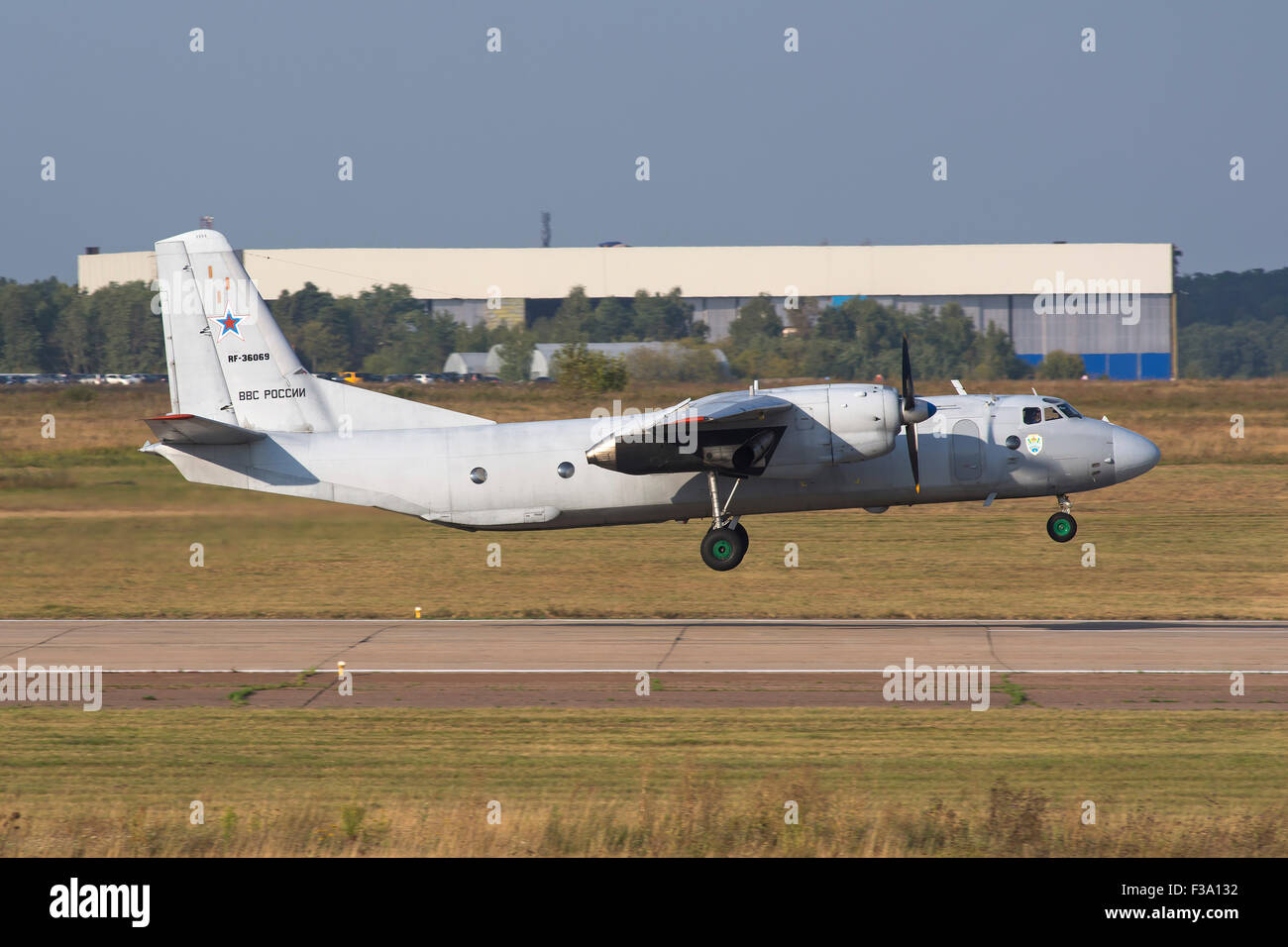 Antonov an 26 russia hi-res stock photography and images - Alamy