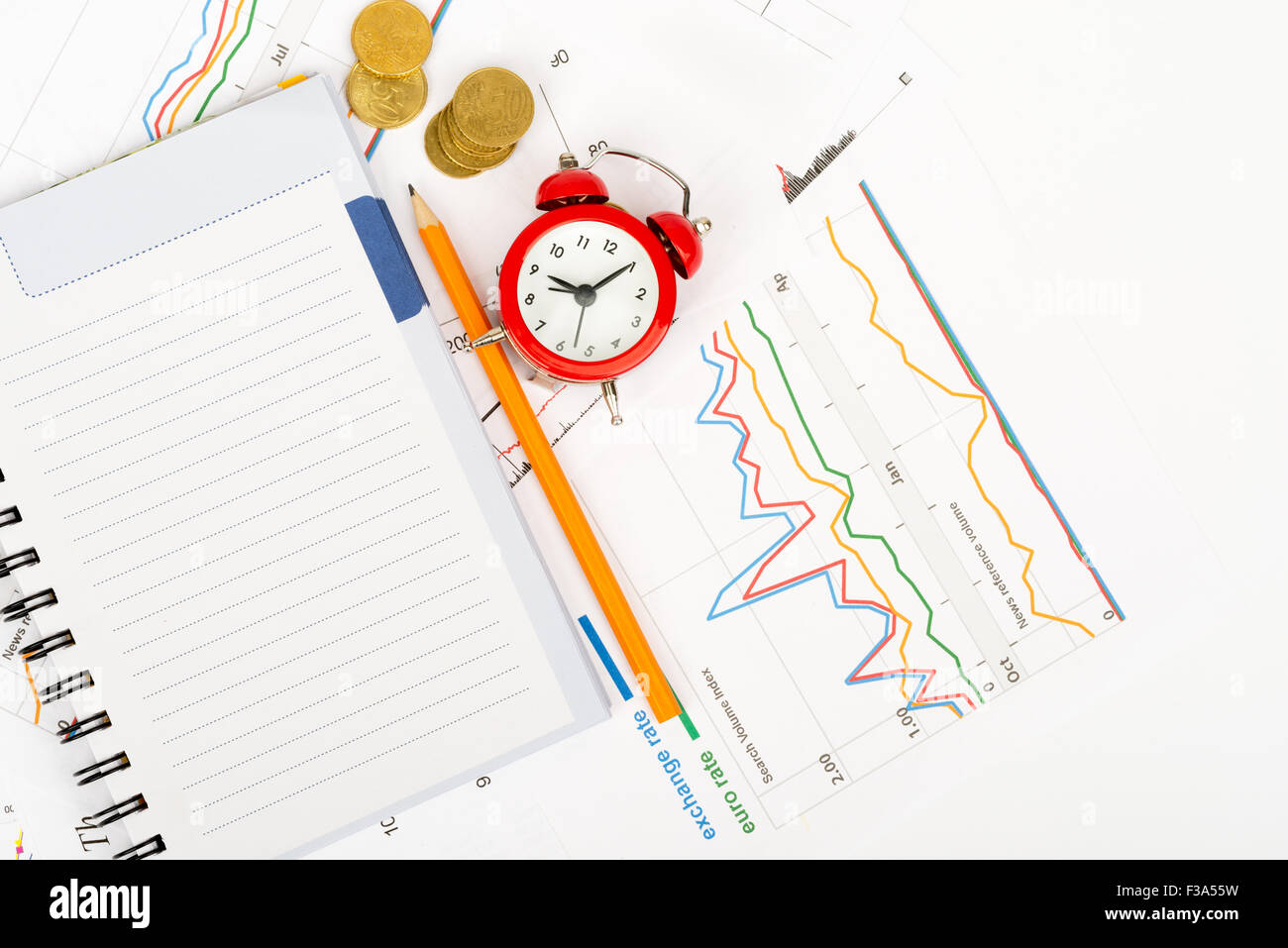 Notebook pencil alarm clock hi-res stock photography and images - Alamy