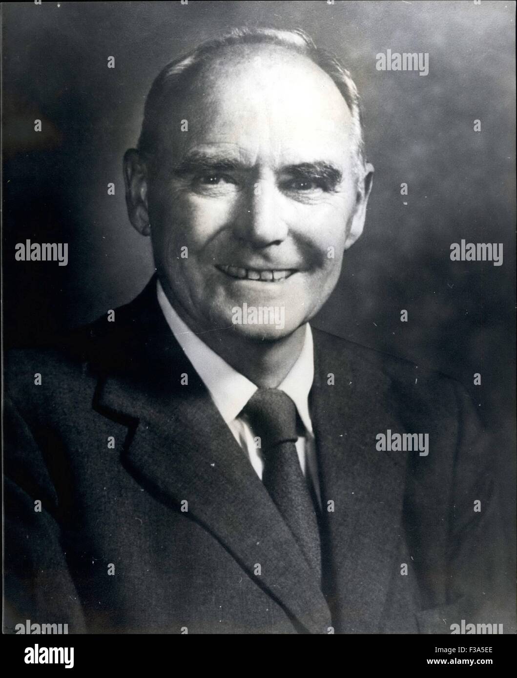 Geoffrey taylor hi-res stock photography and images - Alamy