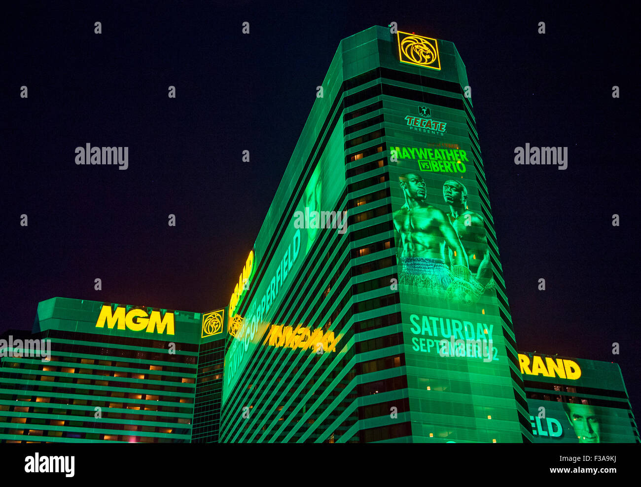 Mgm grand boxing hi-res stock photography and images - Alamy