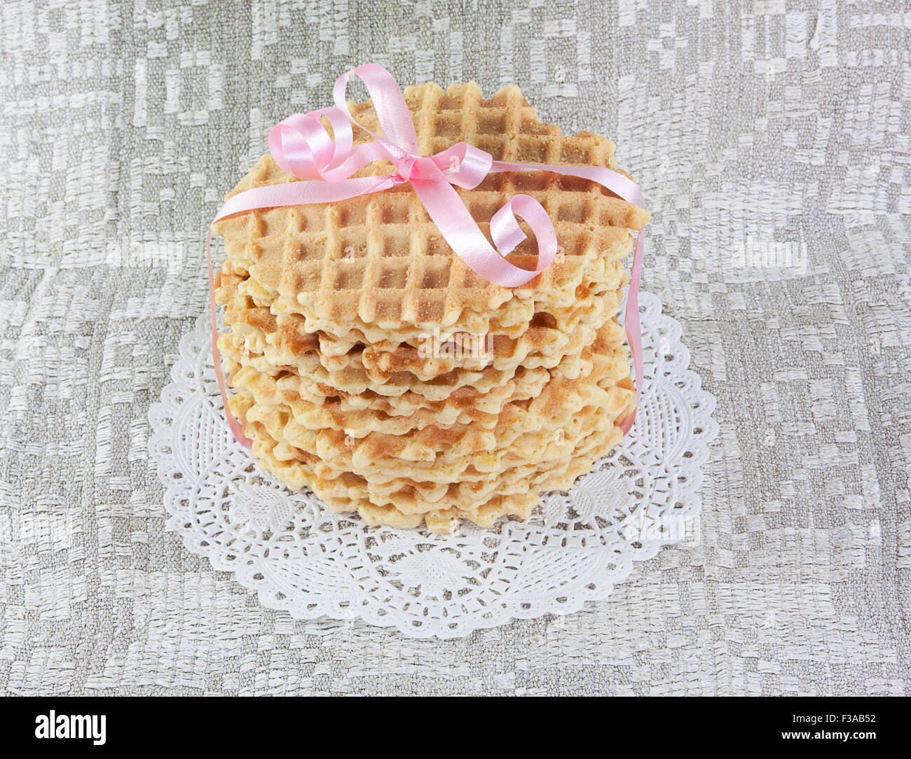 Pink wafers hi-res stock photography and images - Alamy