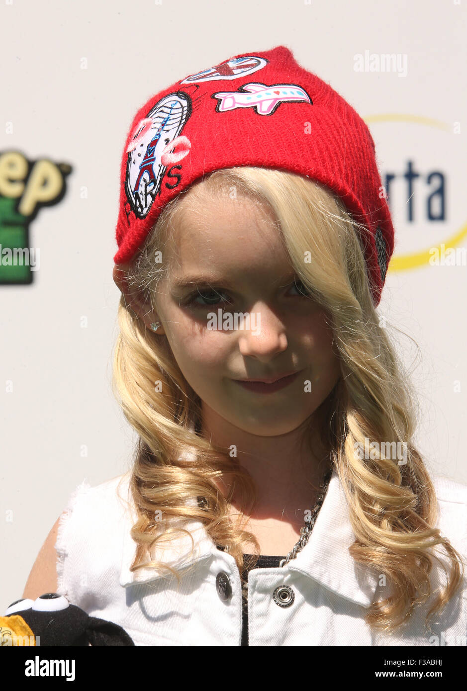 Shaun The Sheep Movie 2015 Featuring: Mckenna Grace Where: Westwood ...