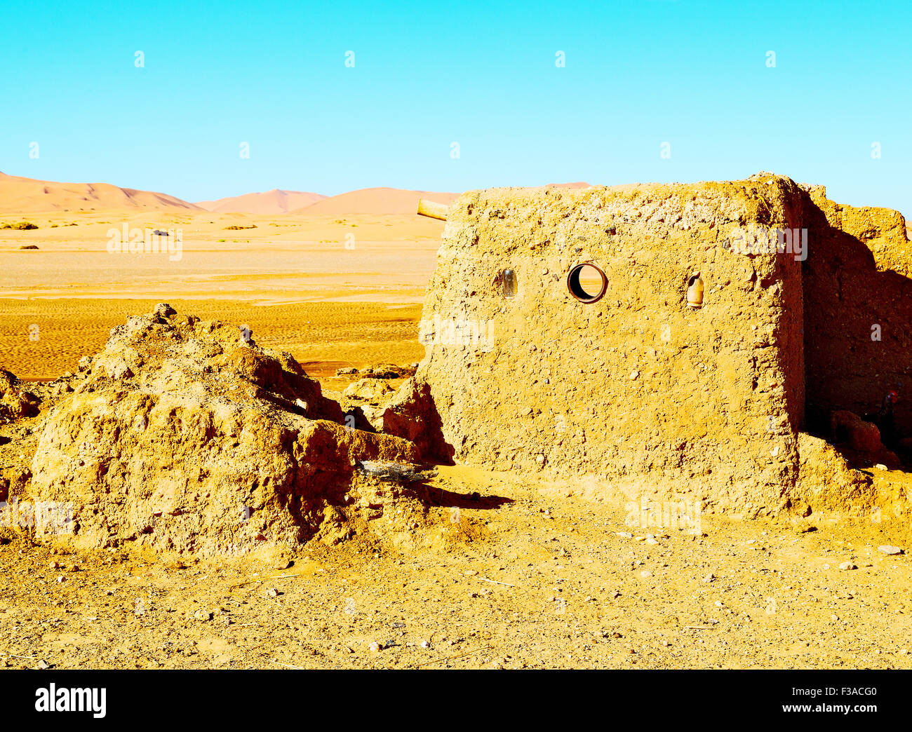 sahara africa in morocco the old contruction and historical village ...
