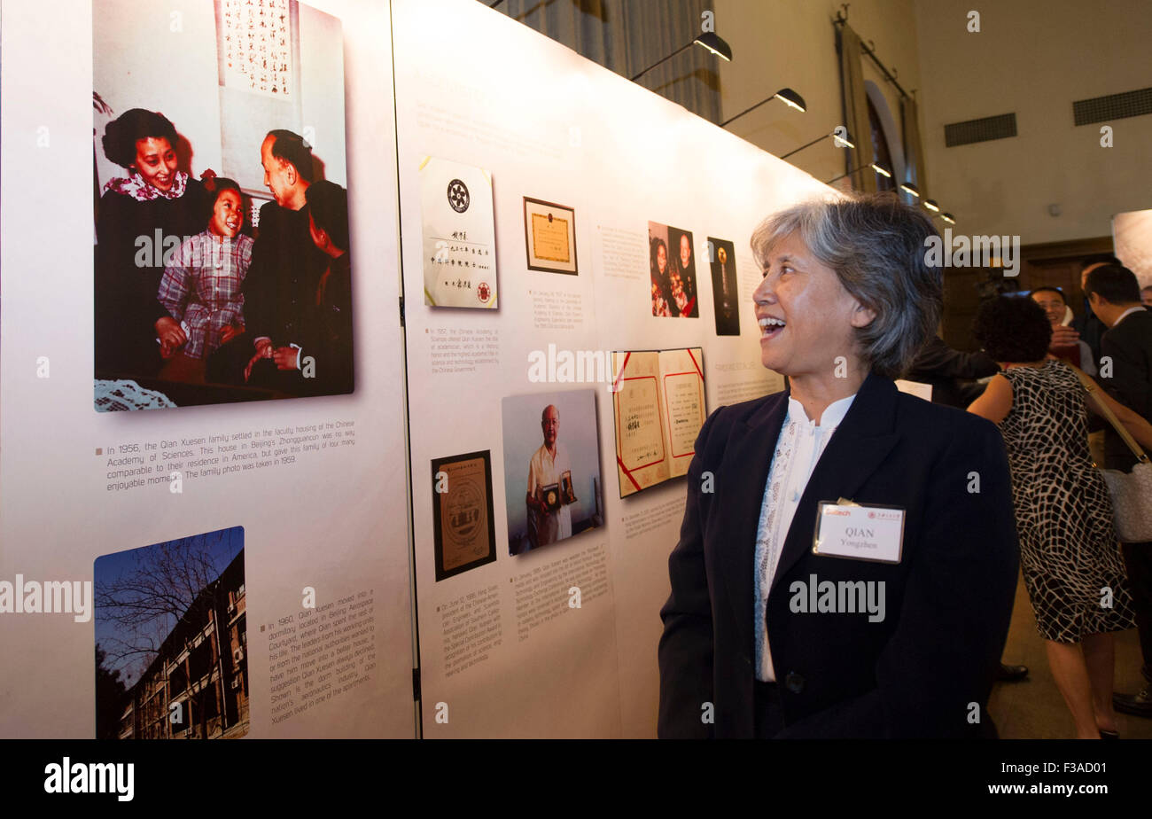Lei yang scientist hi-res stock photography and images - Alamy