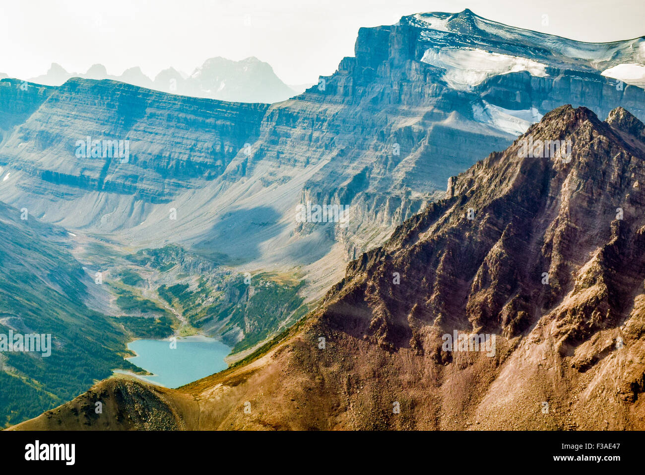 Canadian rockies view hi-res stock photography and images - Alamy