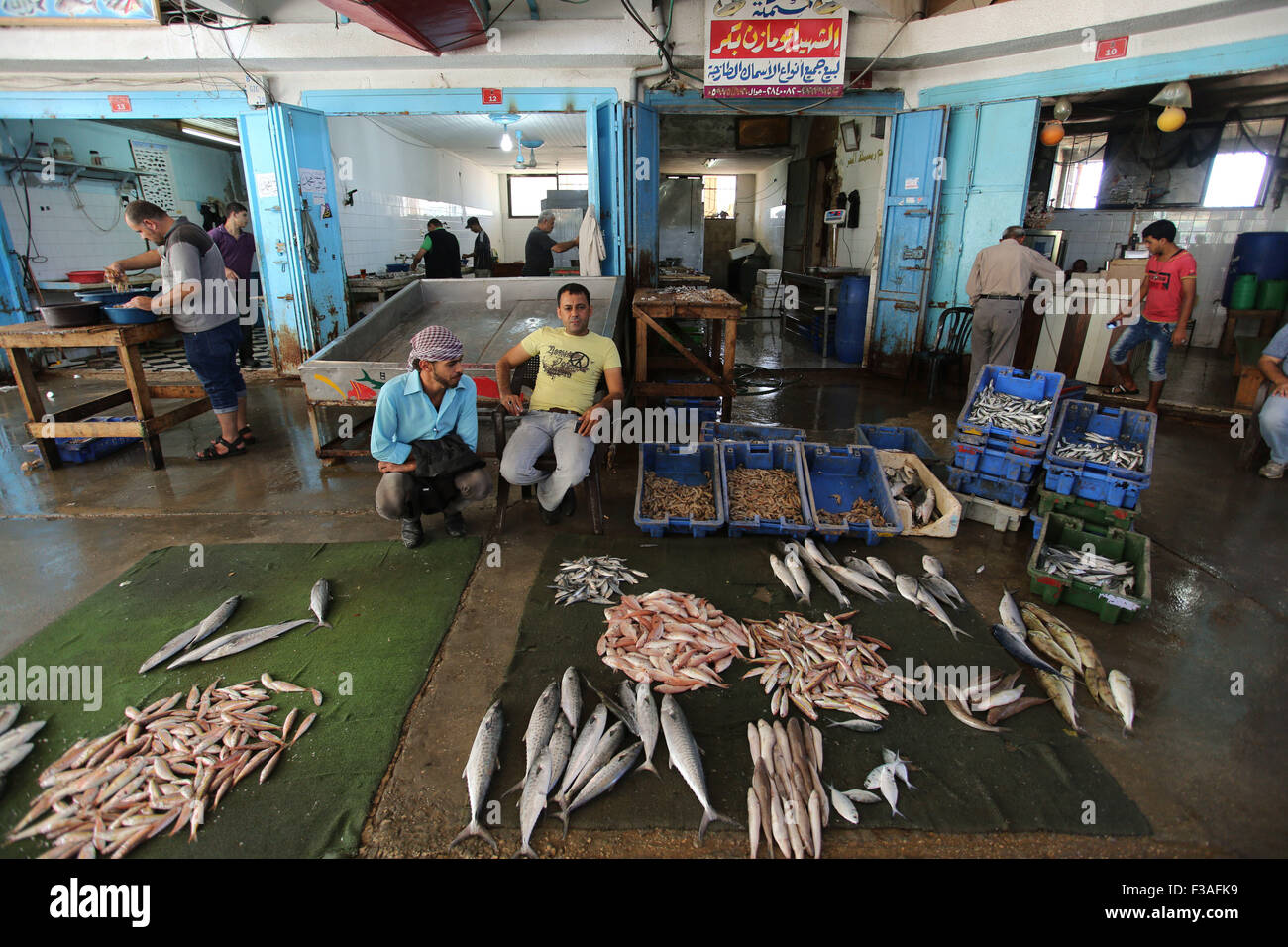 Gaza City, The Gaza Strip, Palestine. 2nd Oct, 2015. Palestinian ...