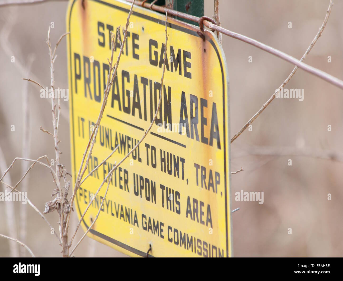 Sign in weeds hi-res stock photography and images - Alamy