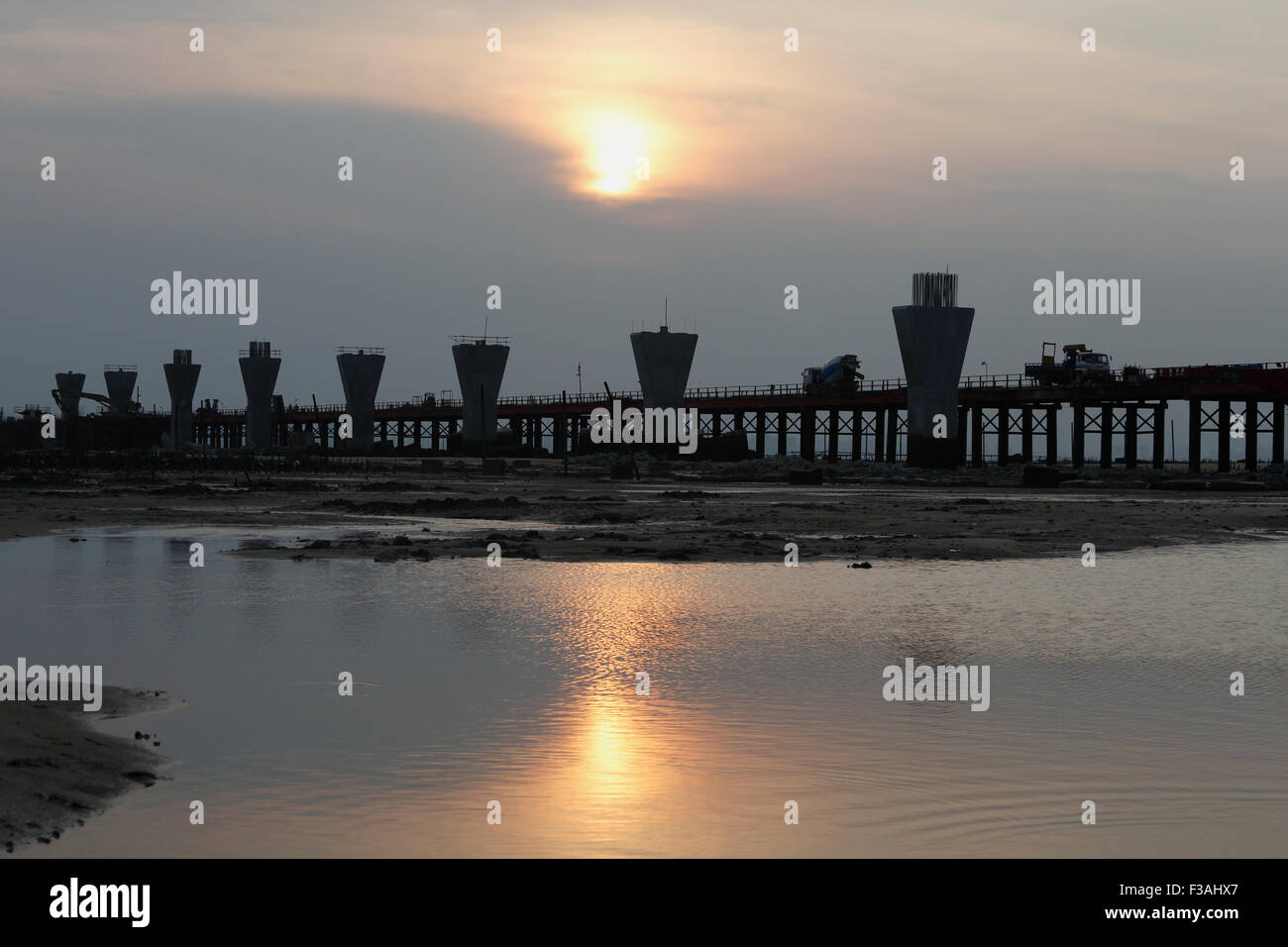 Kinmen bridge hi-res stock photography and images - Alamy