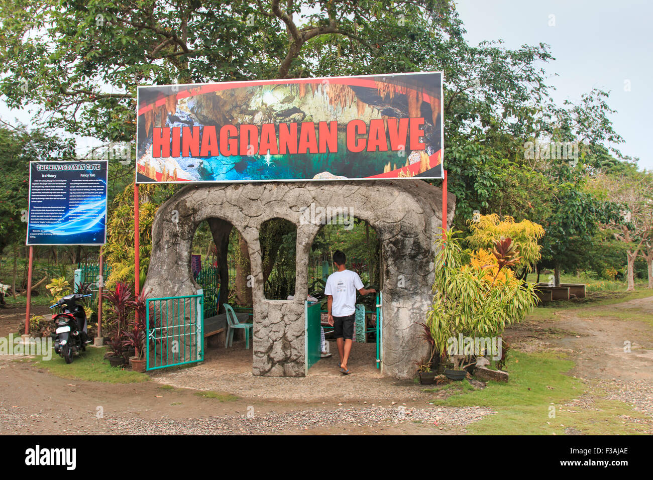 Bohol, The Philippines - January 24,2015: Tourist at the entrance of ...