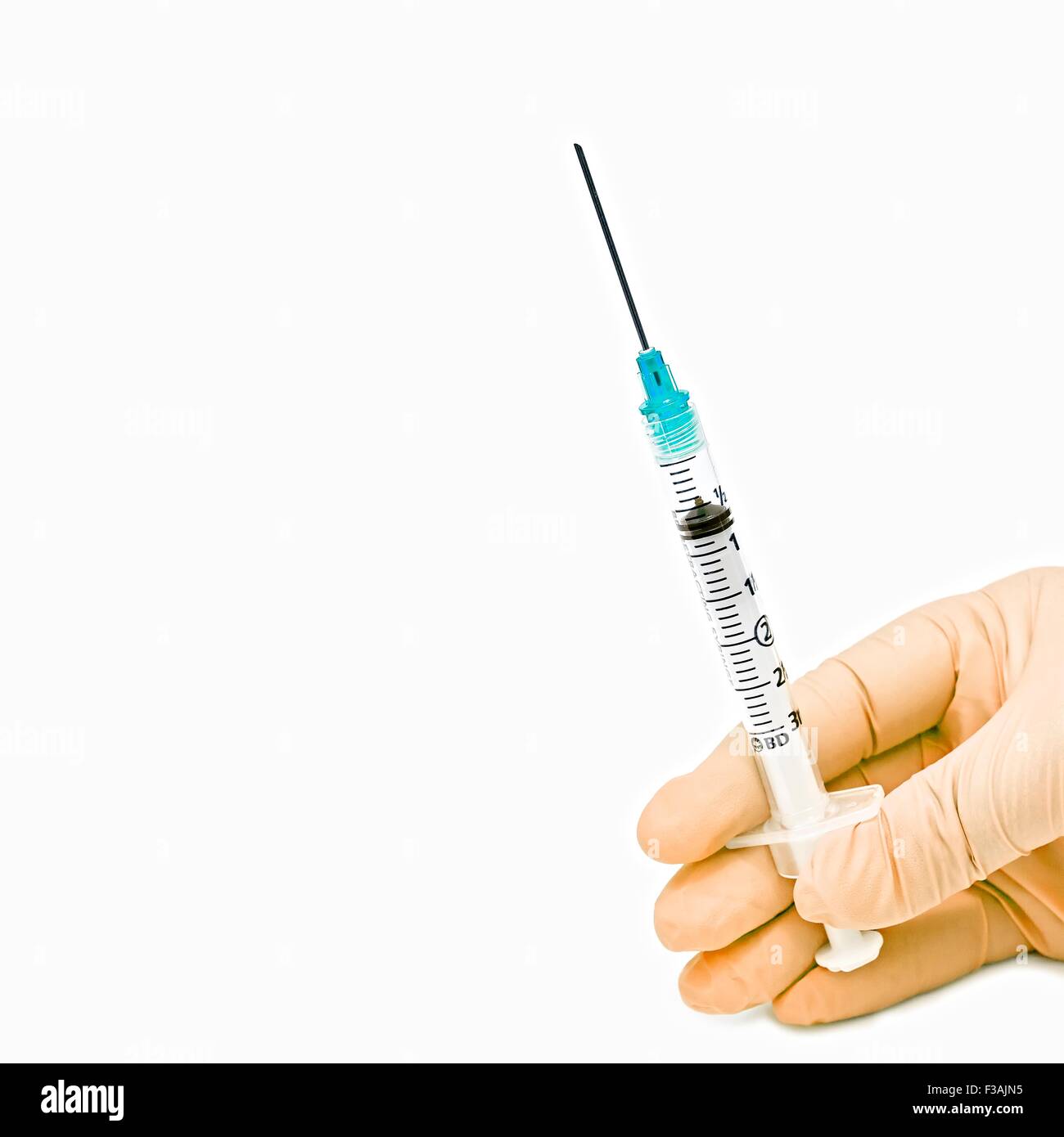 Retracting needle hi-res stock photography and images - Alamy