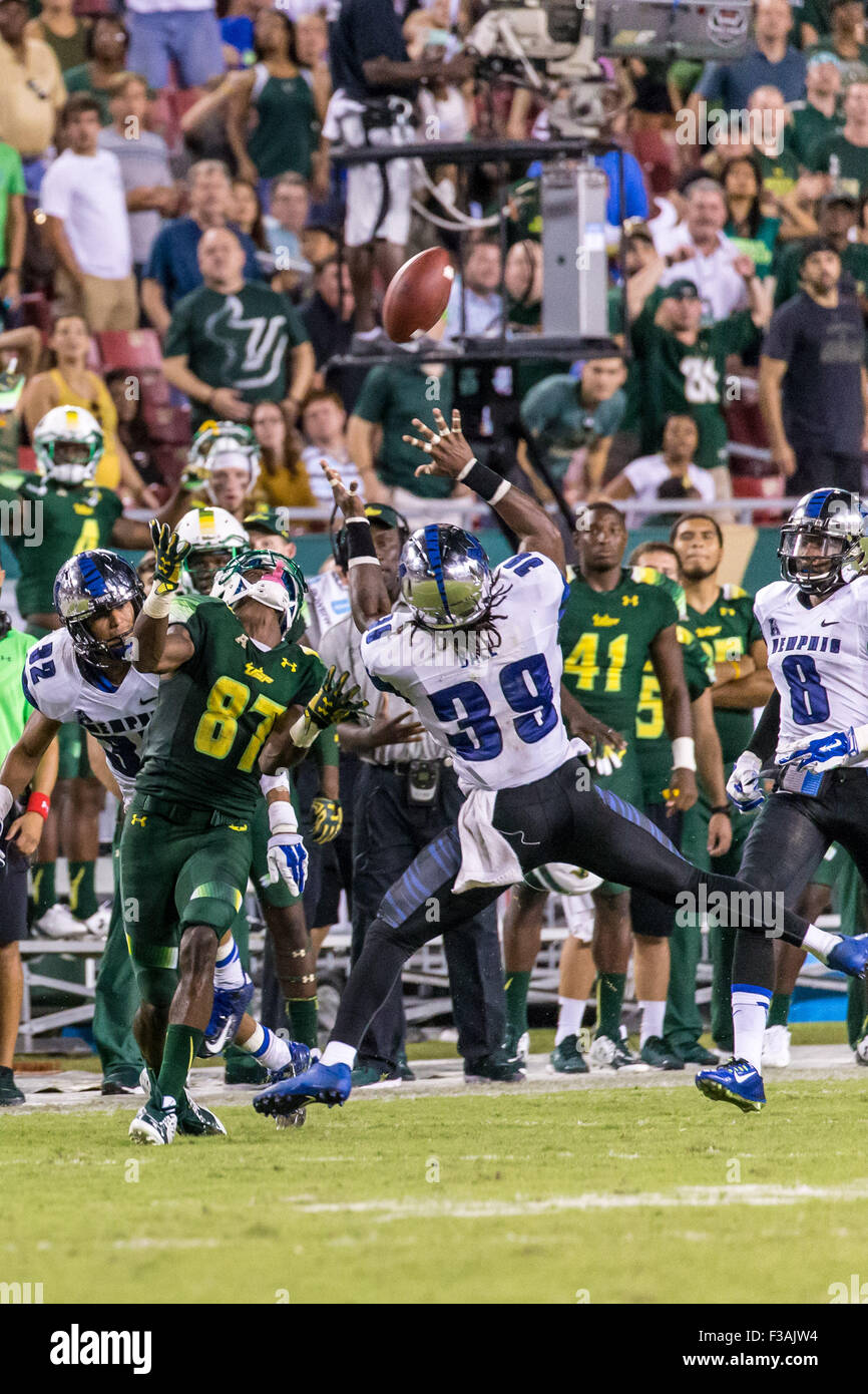 Usf bulls football 2015 hi-res stock photography and images - Alamy