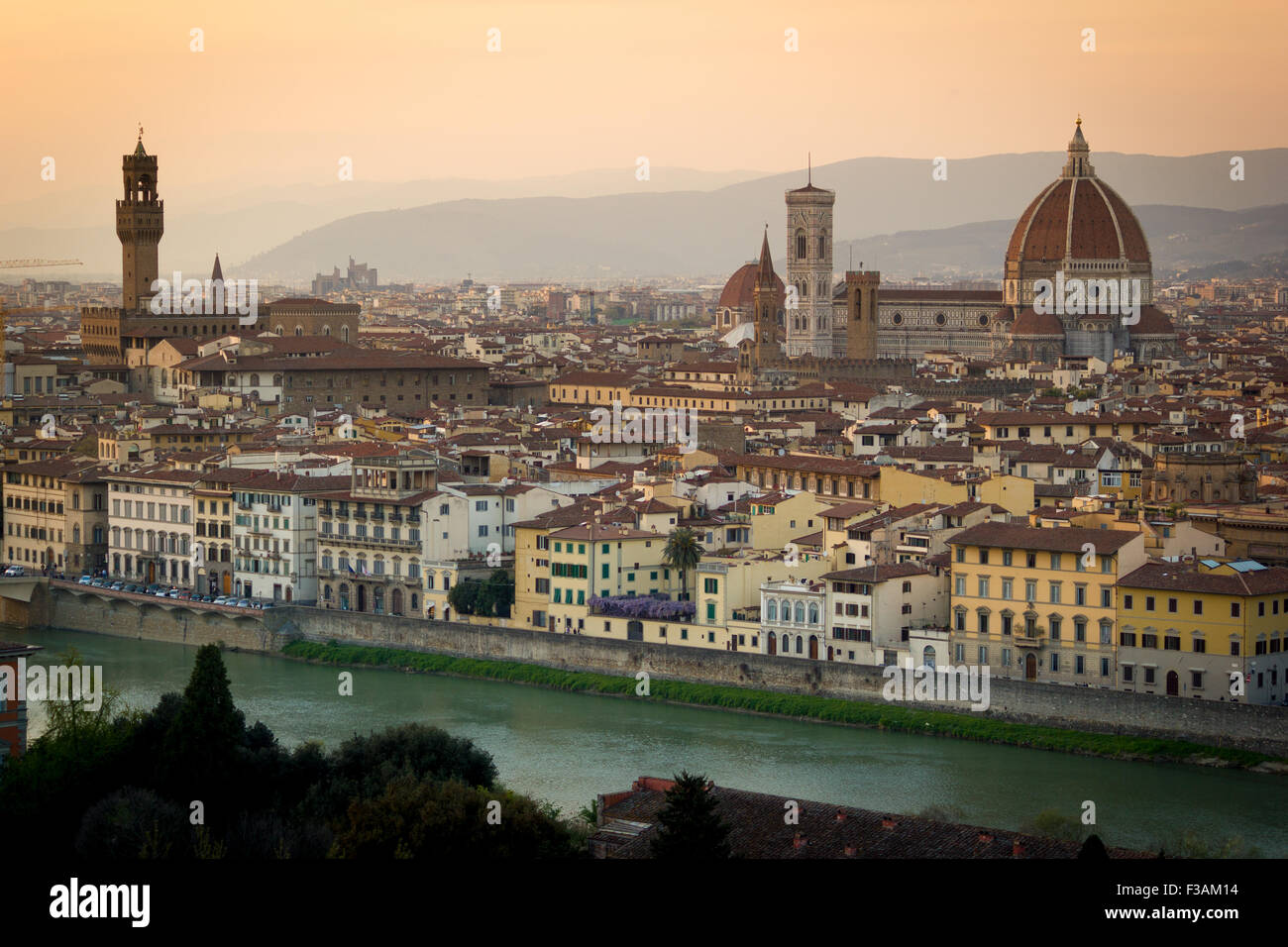 Florence italy cathedral hi-res stock photography and images - Alamy