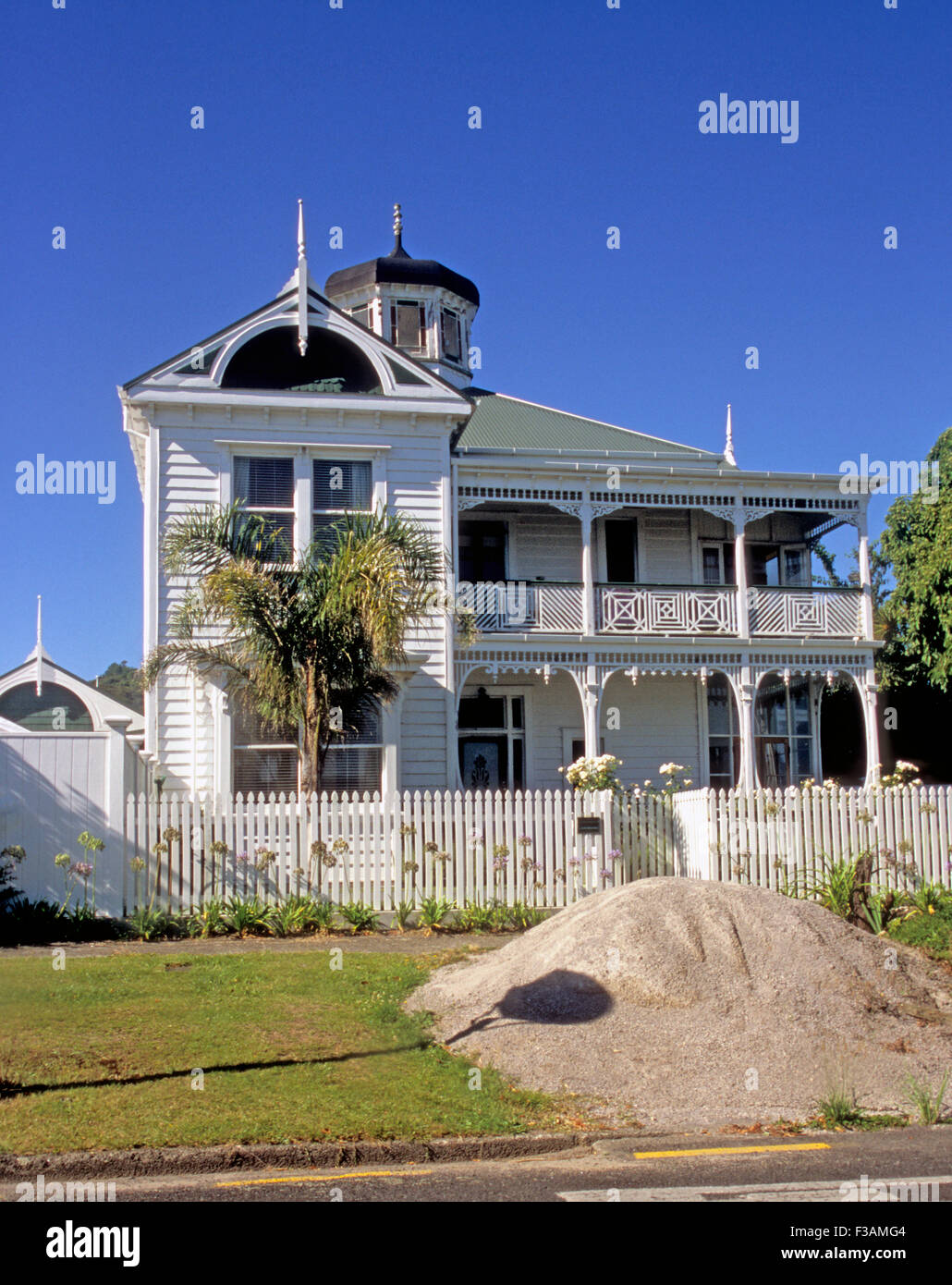 Rotorua building architecture hi-res stock photography and images - Alamy