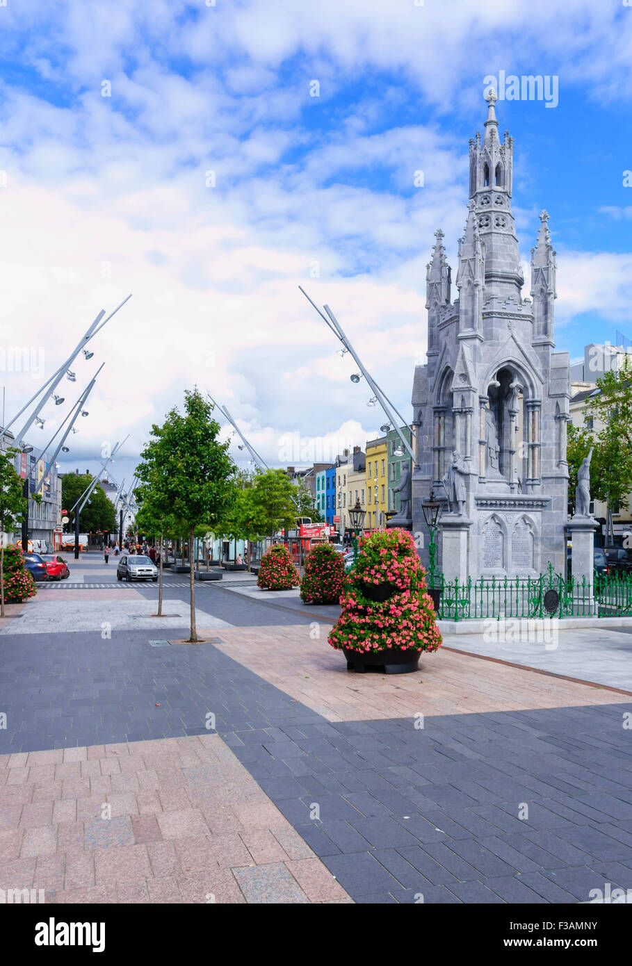 The National Monument commemorating the Irish rebellions standing on ...