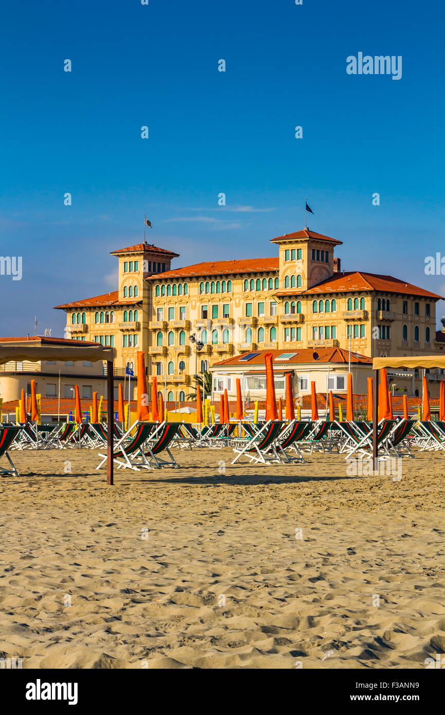 View of Versilia coast - Viareggio Stock Photo - Alamy