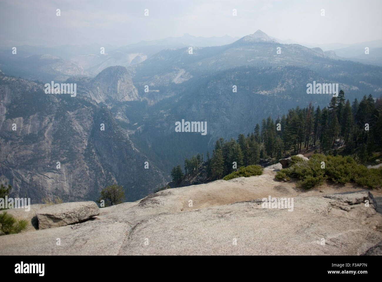 View from Glacier Point, Yosemite National Park, California Stock Photo ...