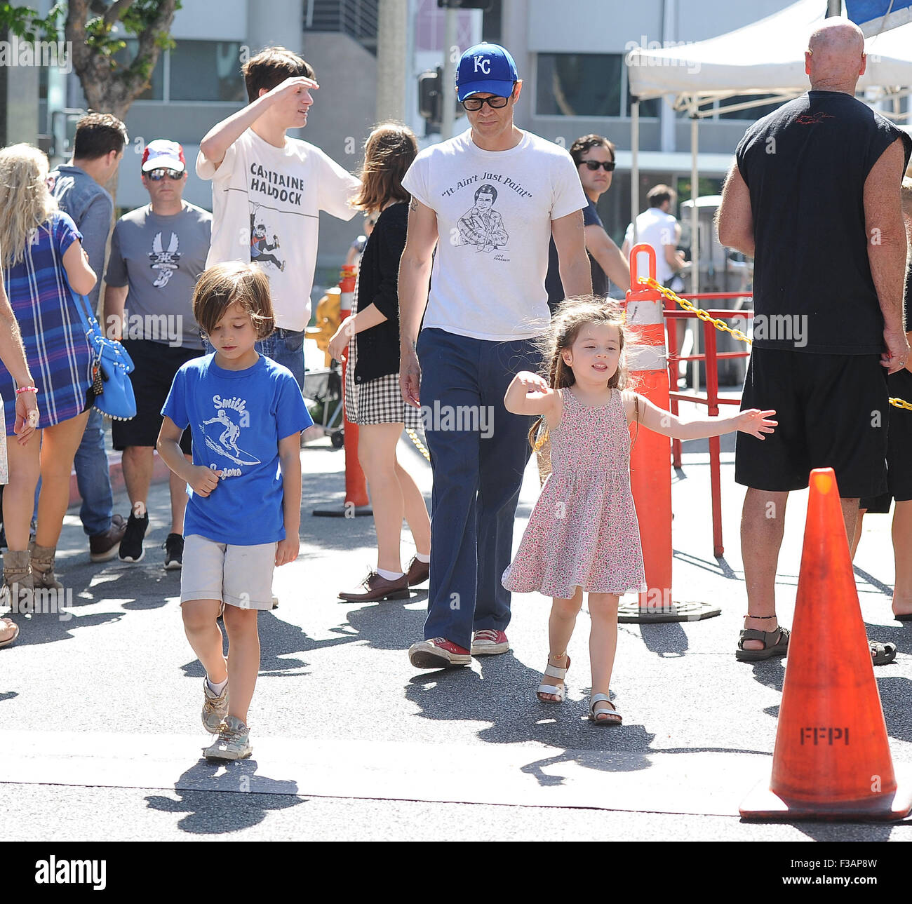 Johnny Knoxville and his kids Rocko and Arlo Clapp at the Farmers ...