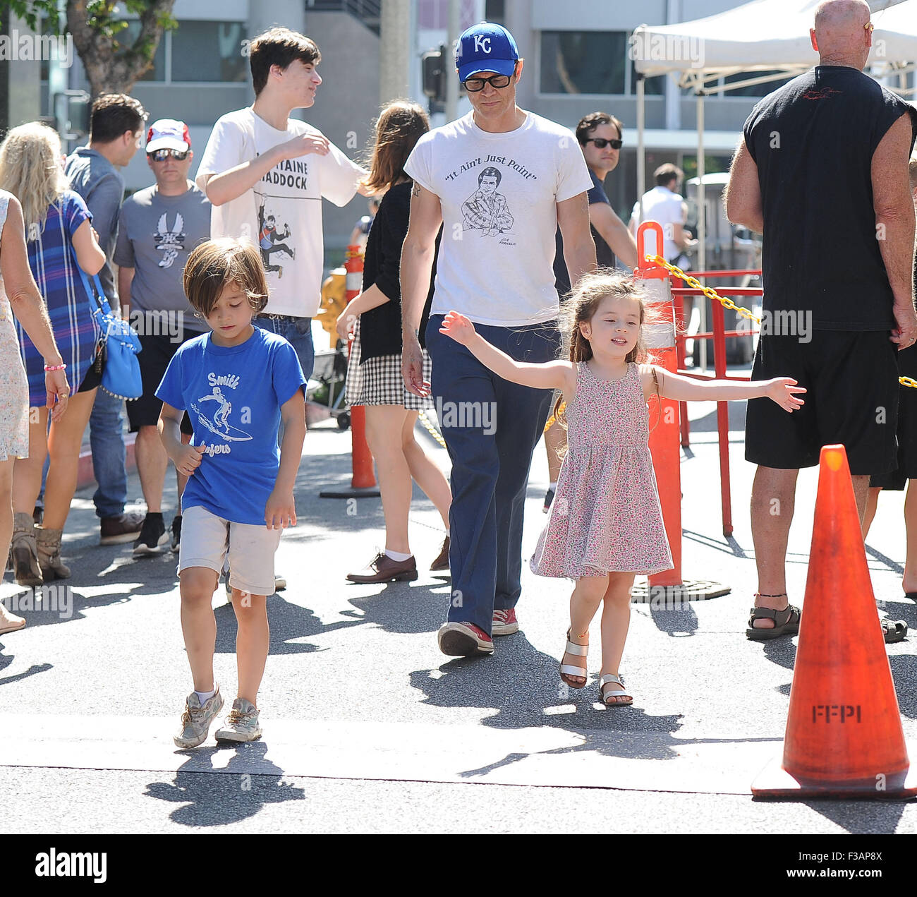 Johnny Knoxville and his kids Rocko and Arlo Clapp at the Farmers ...
