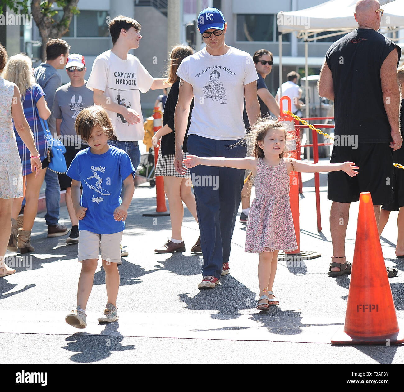 Johnny Knoxville and his kids Rocko and Arlo Clapp at the Farmers ...
