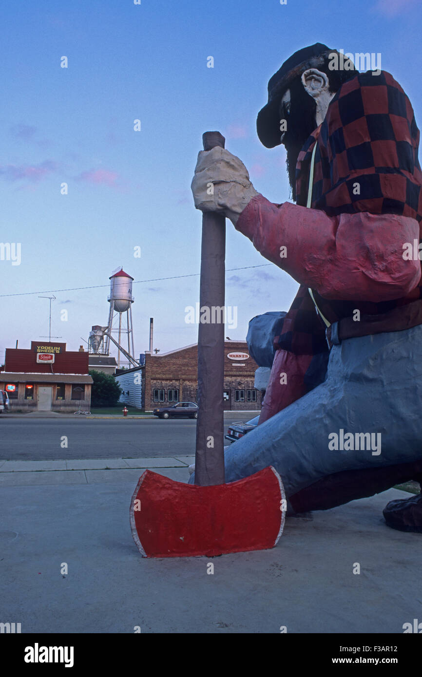 Paul bunyan and babe hi-res stock photography and images - Alamy