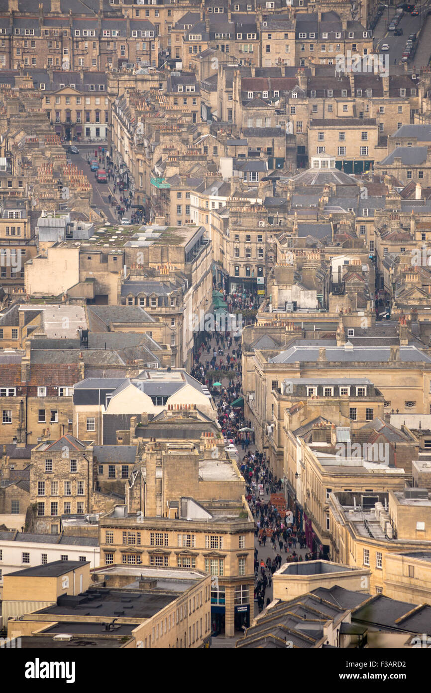 Bath, UK. 3rd October 2015. The unseasonal warm weather continues in ...