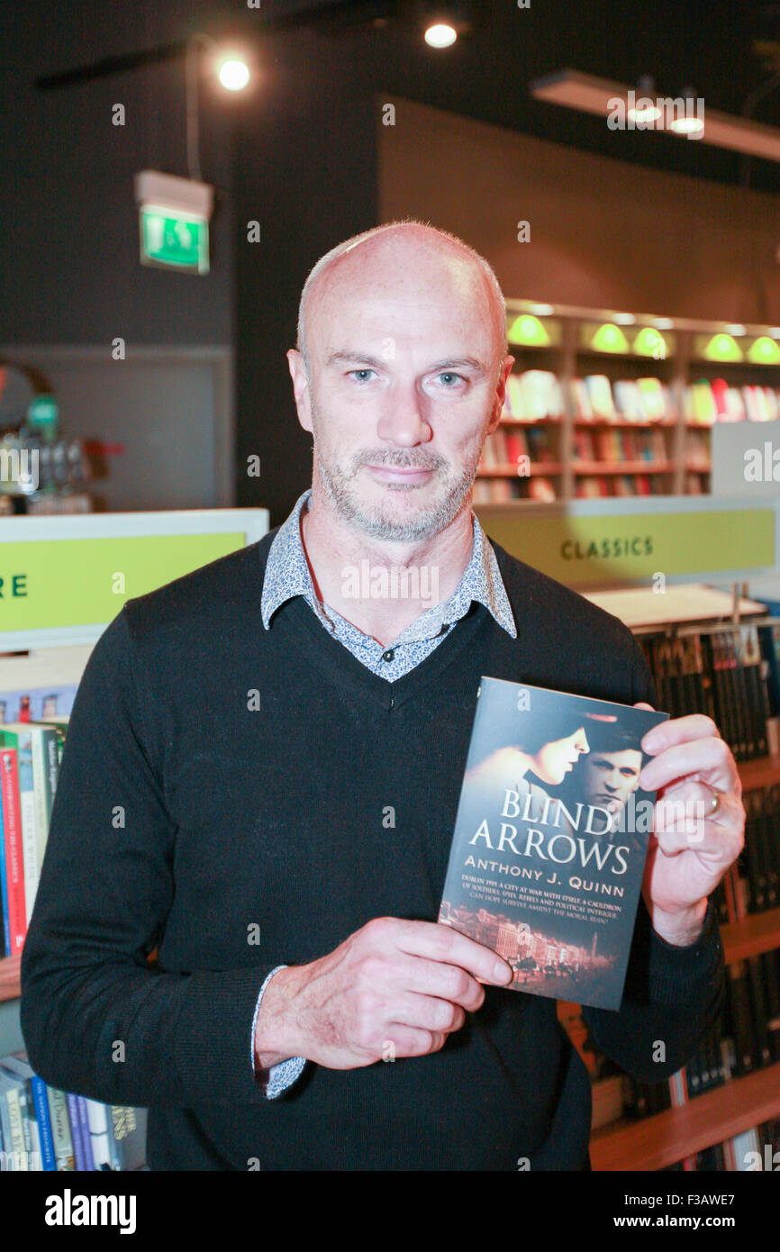 Anthony Quinn Writer High Resolution Stock Photography and Images - Alamy