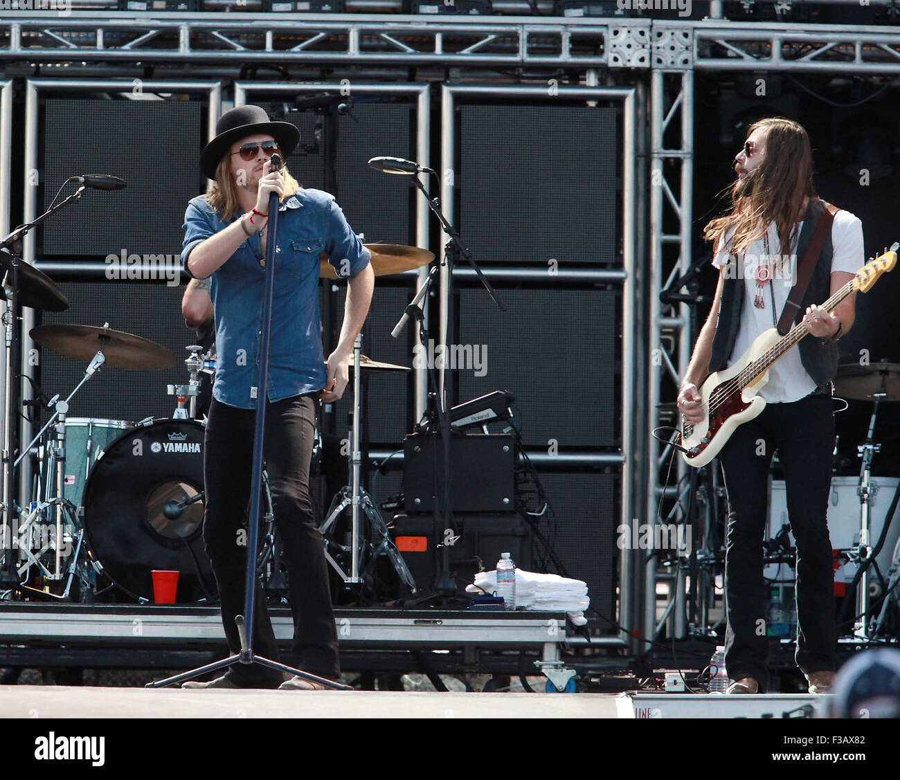 Las Vegas, Nevada, USA. 3rd Oct, 2015. Michael Hobby and Zach Brown, of ...