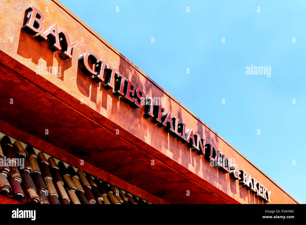 Bakery signboard hi-res stock photography and images - Alamy