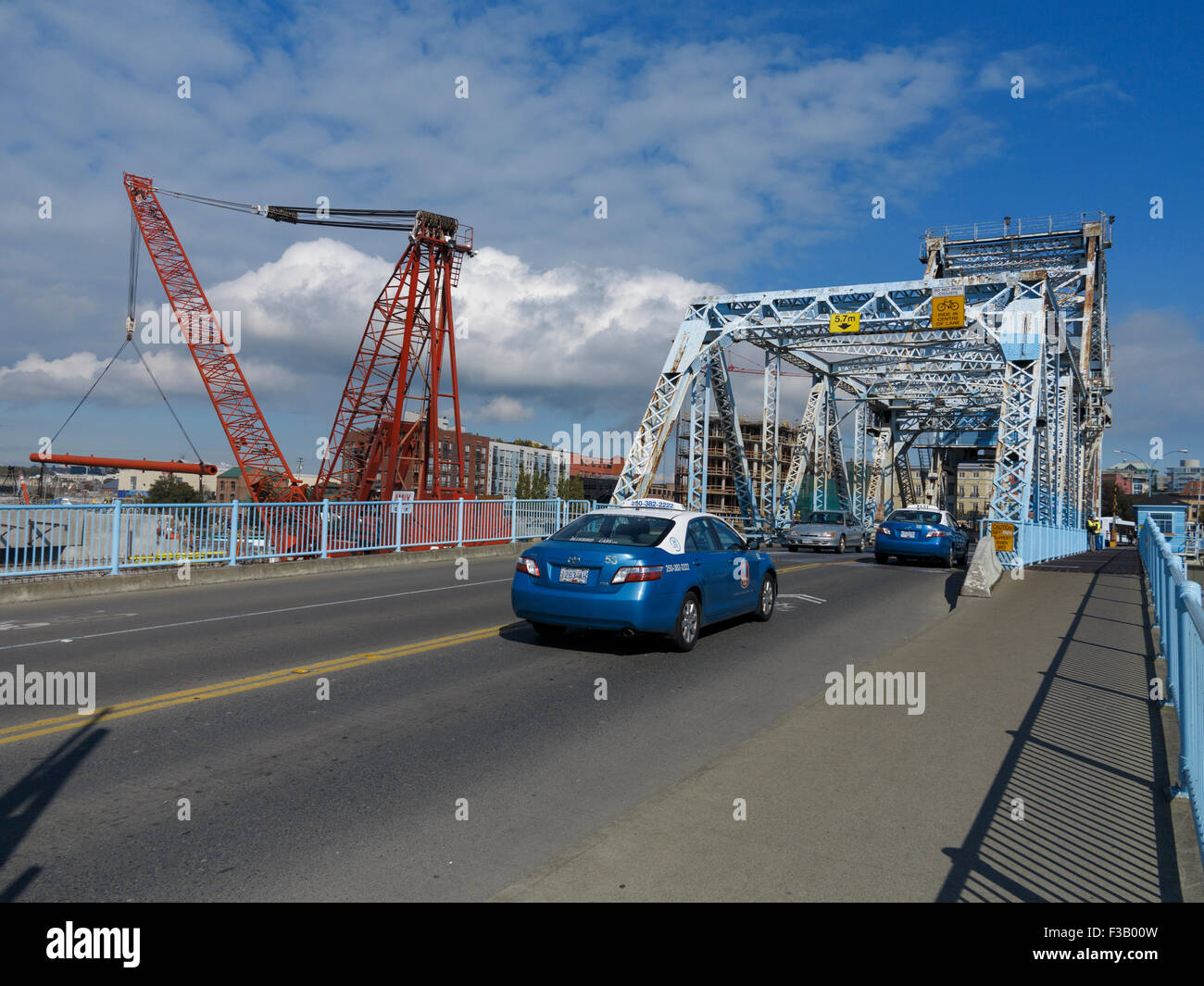 Victoria bridge canada hi-res stock photography and images - Alamy