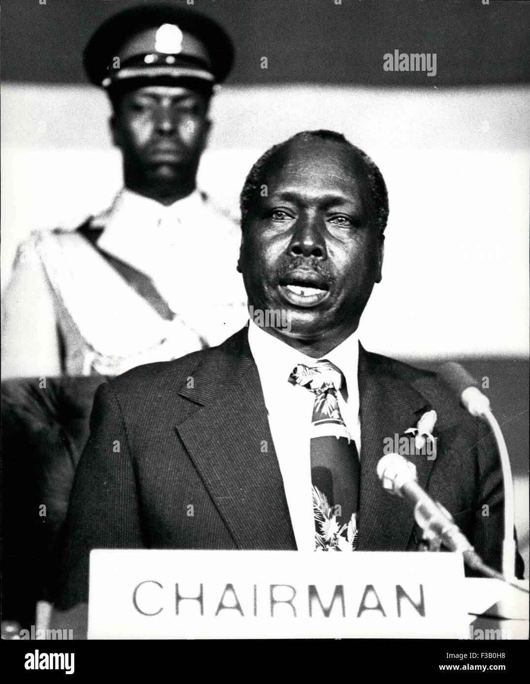 Kenya President Daniel Arap Moi addressing the OAU Heads of States ...