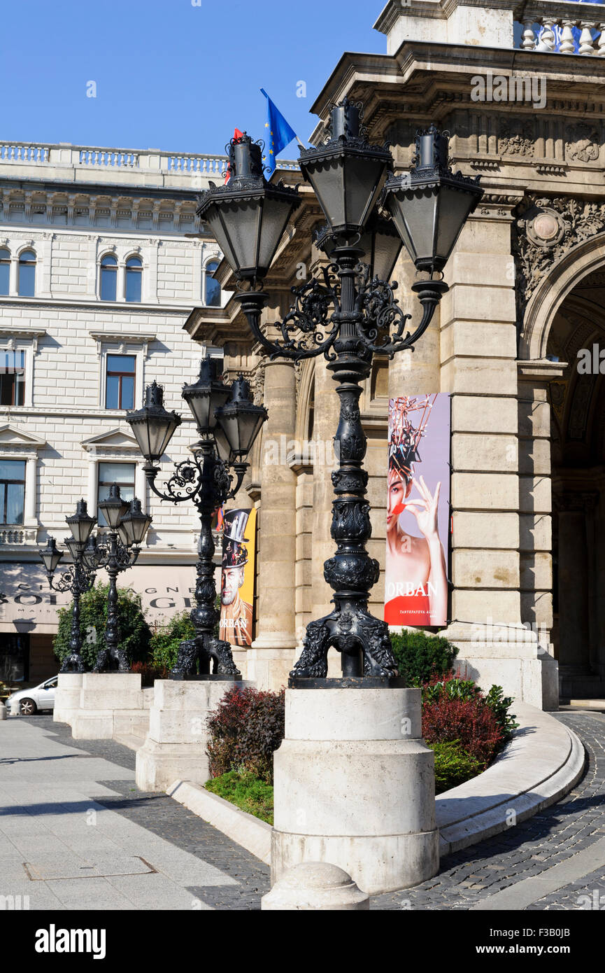 Vintage lampposts outside the Hungarian State Opera House In Budapest ...