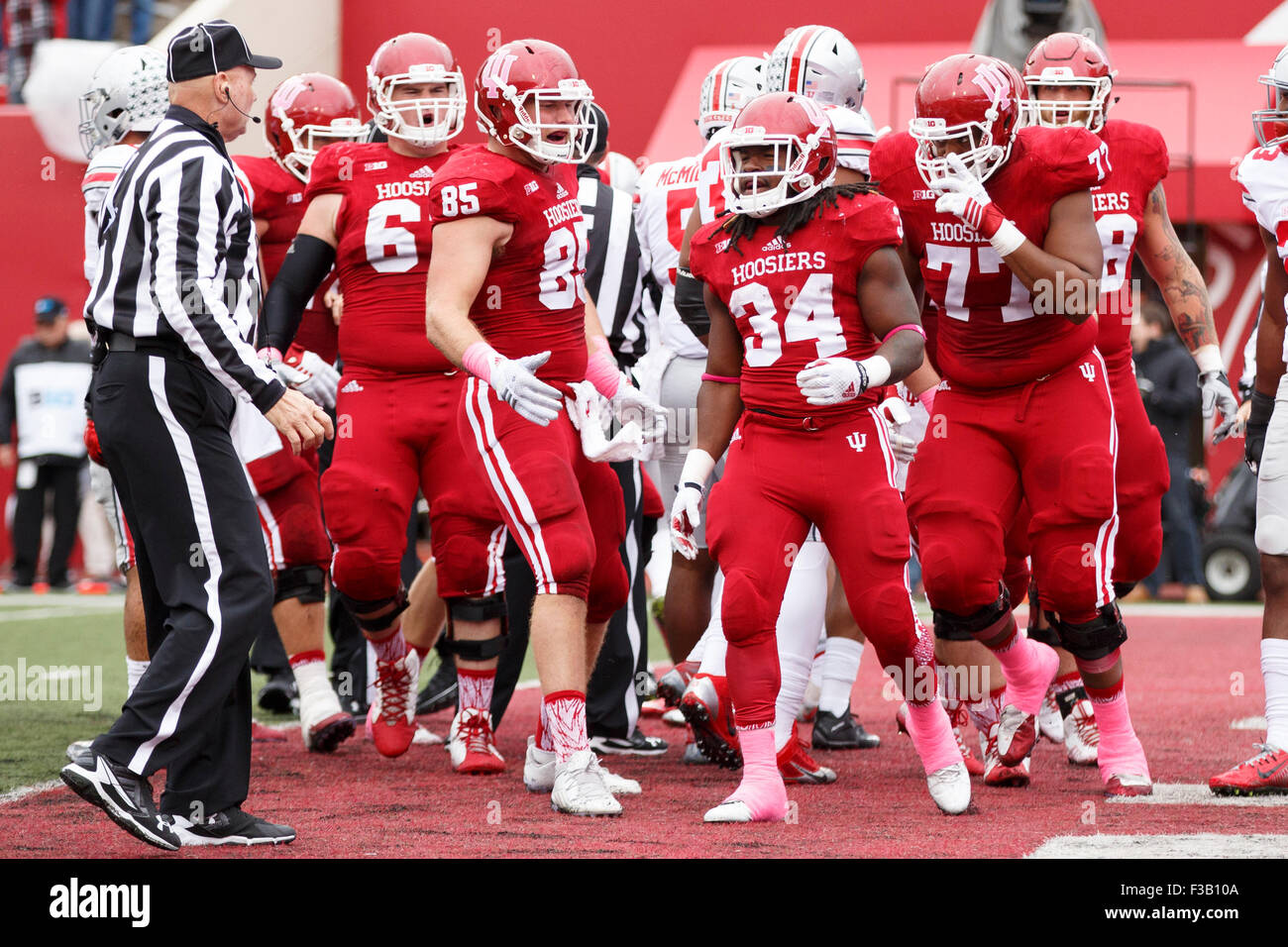 Bloomington, Indiana, USA. 3rd Oct, 2015. Indiana Hoosiers running back ...