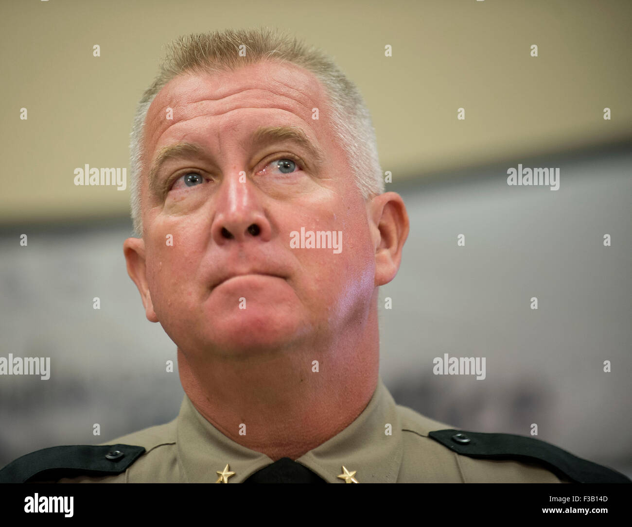 Roseburg, Oregon, USA. 3rd Oct, 2015. Douglas County Sheriff JOHN ...