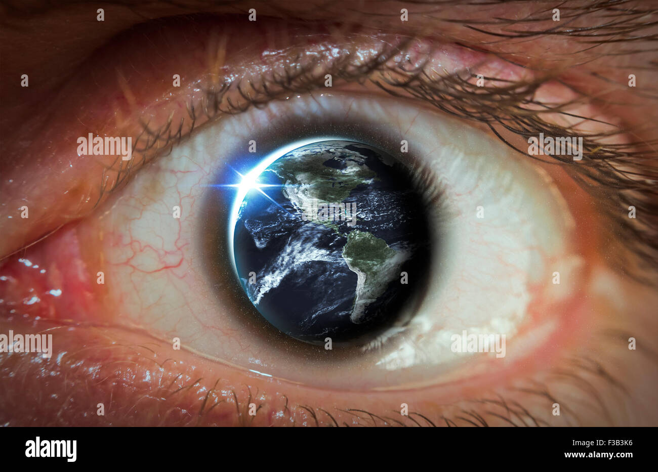 World map with eyes hi-res stock photography and images - Alamy