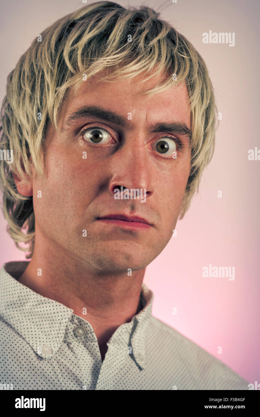 Wide eyed expression hi-res stock photography and images - Alamy