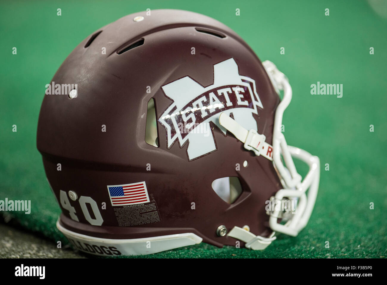 Mississippi state bulldogs helmet hi-res stock photography and images ...