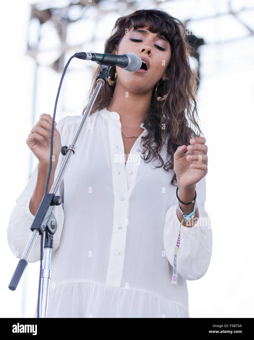 Austin, Texas, USA. 3rd Oct, 2015. Singer CHARLOTTE OC performs live at ...