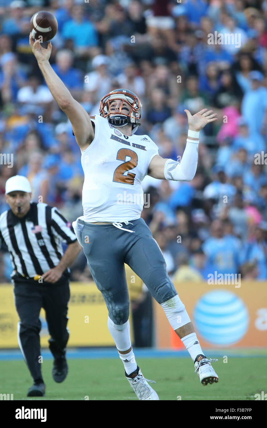 Pasadena, CA. 3rd Oct, 2015. Arizona State Sun Devils quarterback Mike ...