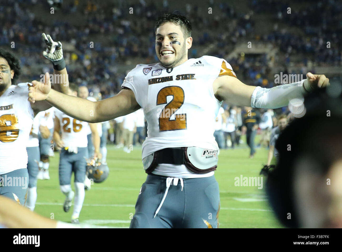 Pasadena, CA. 3rd Oct, 2015. Arizona State Sun Devils quarterback Mike ...