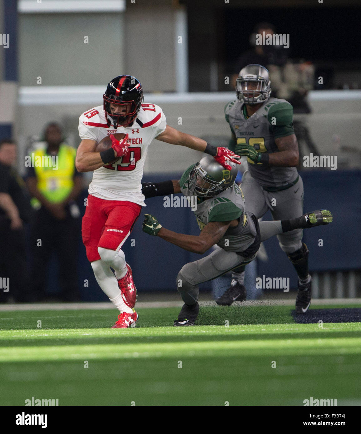 Arlington, Texas, USA. 3rd Oct, 2015. Texas Tech Red Raiders wide ...