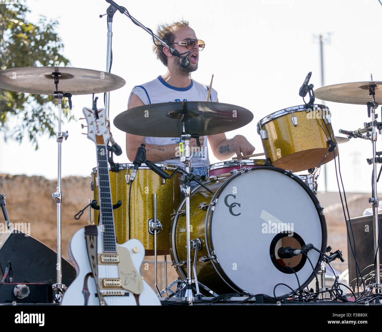 Austin, Texas, USA. 3rd Oct, 2015. Drummer SHANE CODY of Houndmouth ...