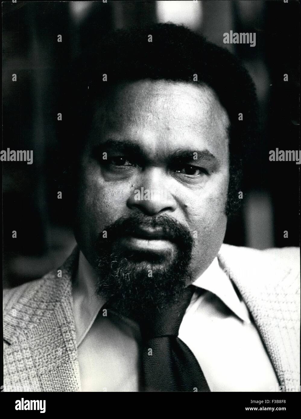 Michael somare hi-res stock photography and images - Alamy