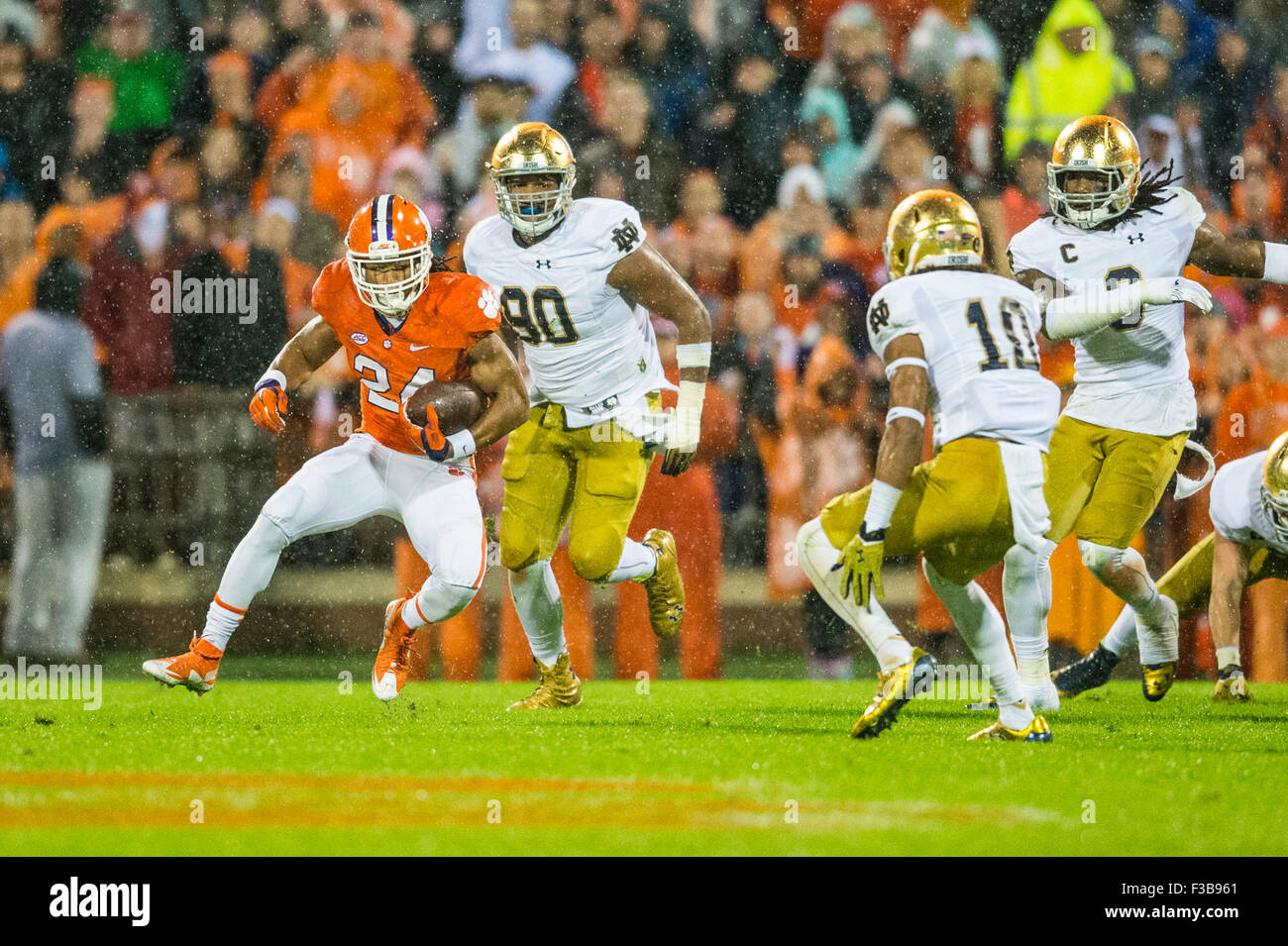 Rain clemson notre dame hi-res stock photography and images - Alamy