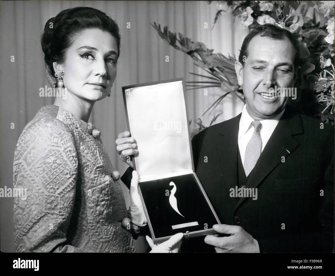 1965 - Ladies' Lighter Brings award Tc Inventor The Annual Award of ...