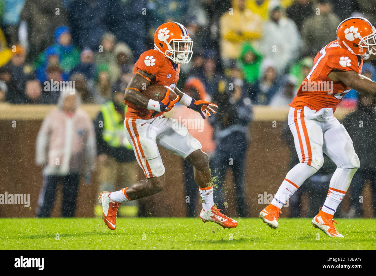 Clemson wide receiver artavis scott hi-res stock photography and images ...