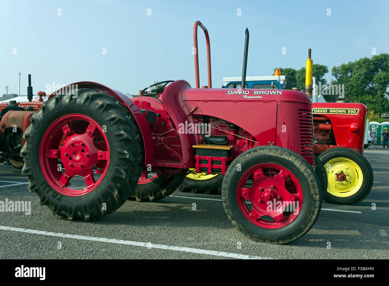 David brown cropmaster hi-res stock photography and images - Alamy