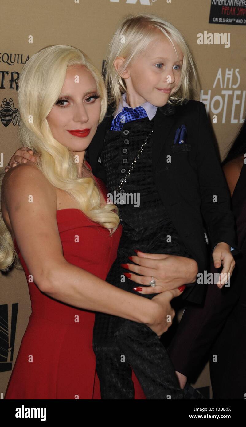 Lennon henry american horror story hi-res stock photography and images ...